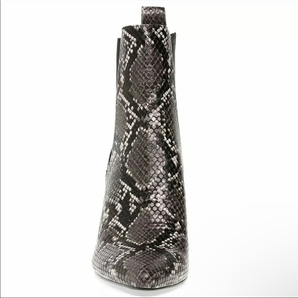 Steve Madden Grey & Black Snake Skin Boots - Gem
